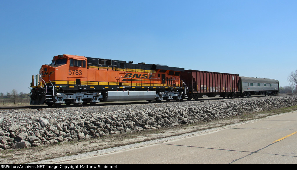 Funky Geometry Train